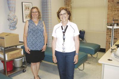 Nursing duo bonded during 25 years at Vista View | Burnsville ...