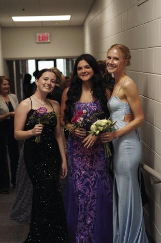 North Branch students made for a colorful prom | Local News ...