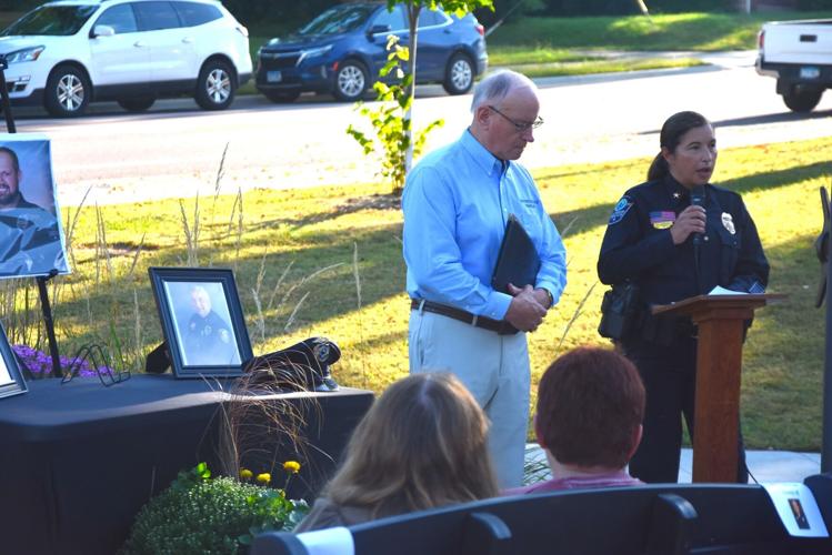 Memorial benches dedicated in honor of Le Sueur Police Chief Kelly ...