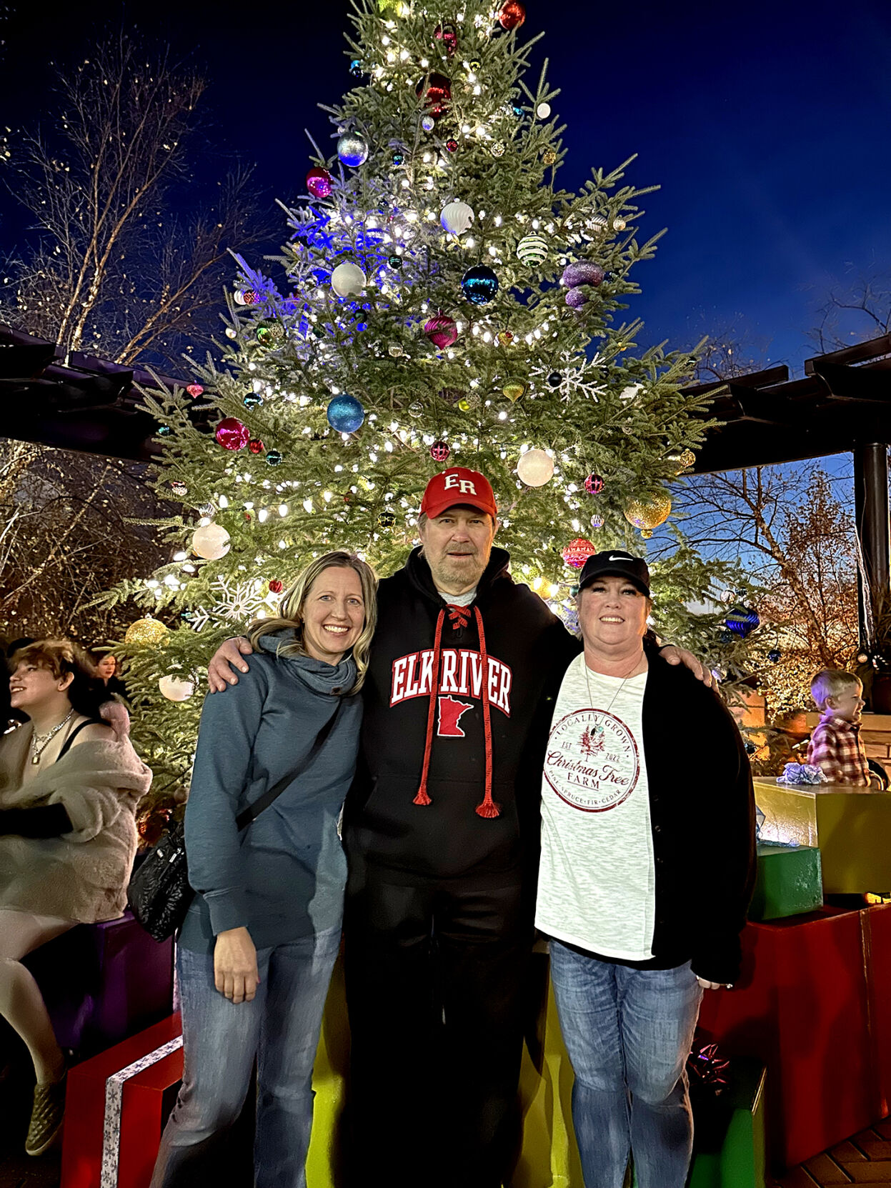 'Tis the season | Elk River Star News | hometownsource.com