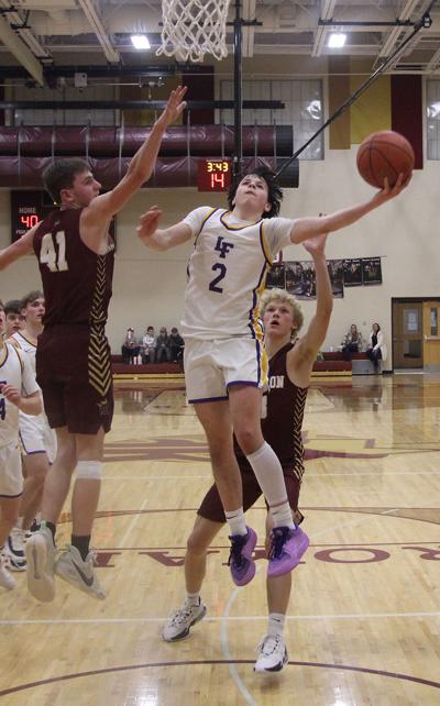 Flyers boys wins third straight basketball game | Free | hometownsource.com