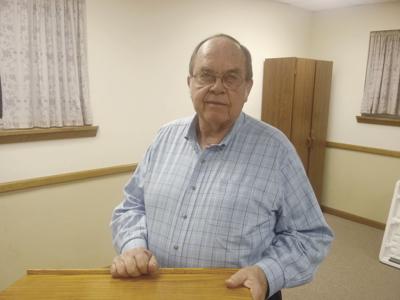 Bruce Holmberg shares Vietnam experience with historical society ...