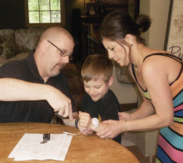 Project Lifesaver brings ‘peace of mind’ to Royalton mother | Local ...