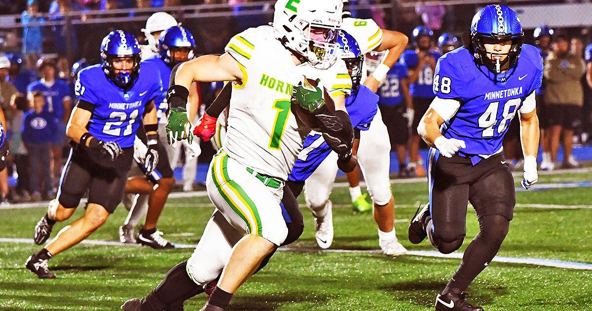 ‘Small’ crowd watches as Edina upsets Tonka 27-20 | Sports ...