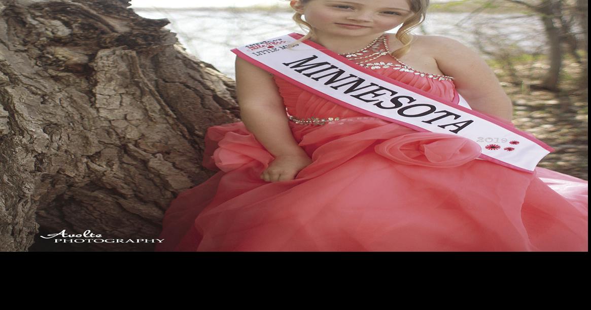 Crowned | Forest Lake Times | hometownsource.com