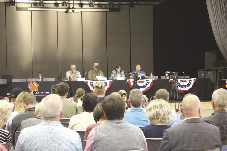 Local candidate forums inform community voters | Free | hometownsource.com