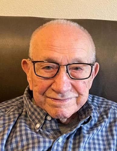 Henry William Stacken | Obituaries | hometownsource.com