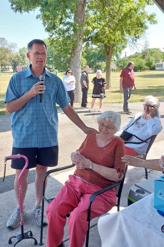 Plaque unveiled in honor of long-serving community member | Sun Post ...