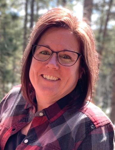 Laura L. Foss-Linder | Obituaries | hometownsource.com