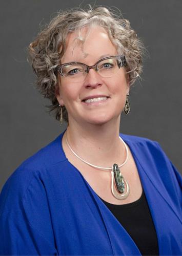 Riverland President honored with Phi Theta Kappa Paragon Award | APG ...