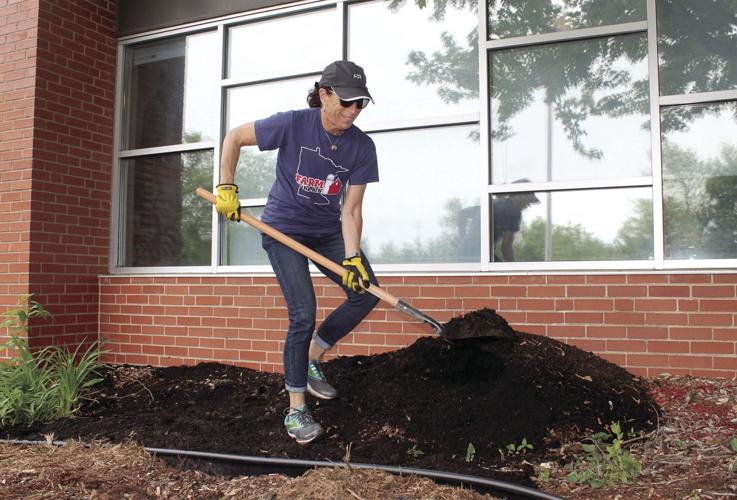 Garden beds grow at Aquila Elementary School | St. Louis Park ...