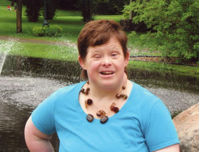 Clarette Lesniak | Obituaries | hometownsource.com