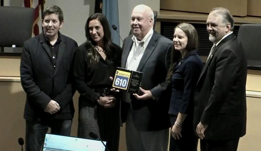Maple Grove mayor thanked for 25 years of effort on Hwy. 610 | Local ...