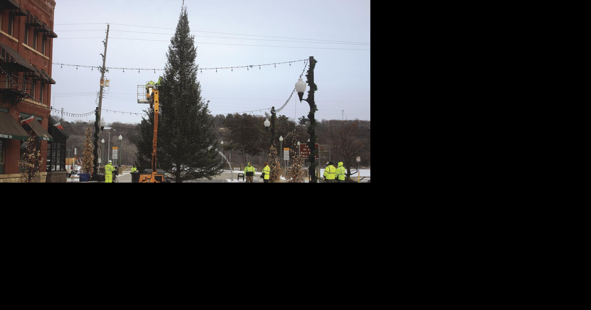 Stillwater tree ready to twinkle | Stillwater | hometownsource.com