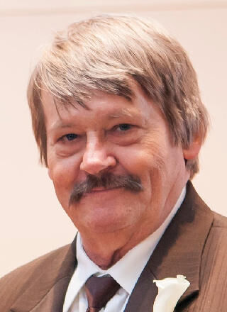 Raymond "Tom" Thomas Dickey | Obituaries | hometownsource.com