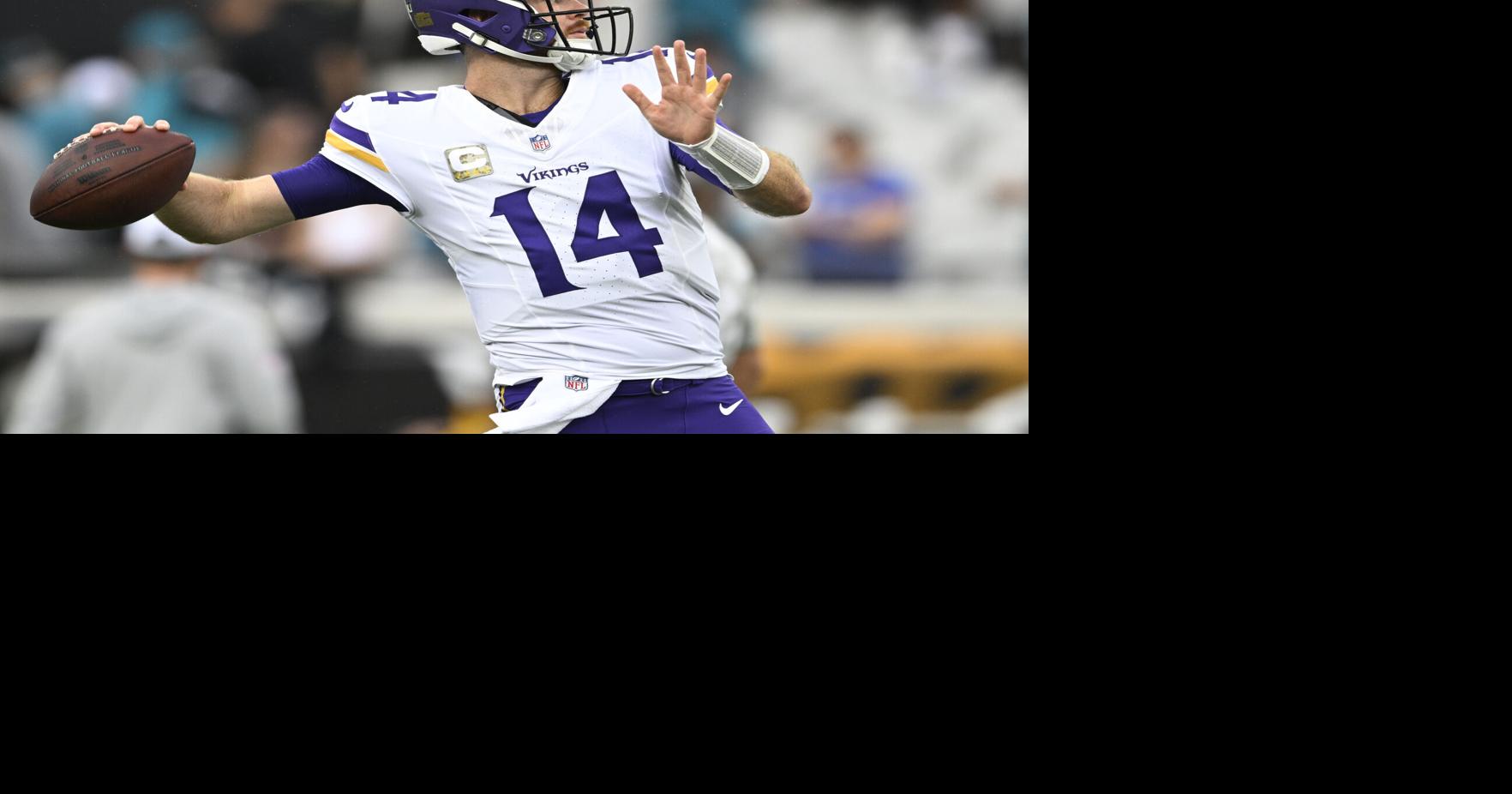 The Vikings are still winning despite Sam Darnold's recent spate of ...