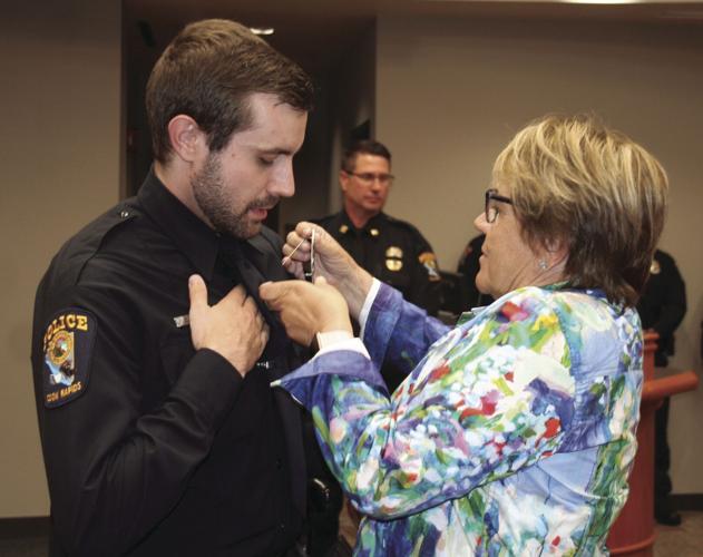 Four new Coon Rapids police officers sworn in | Local News ...
