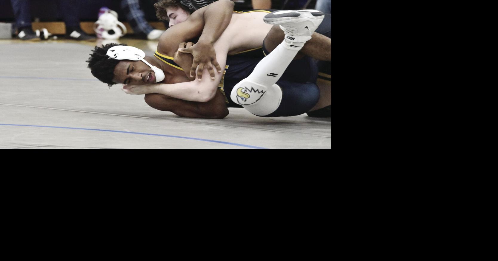 Busy weekend for Kennedy wrestlers at 9th grade sections and Roseville ...