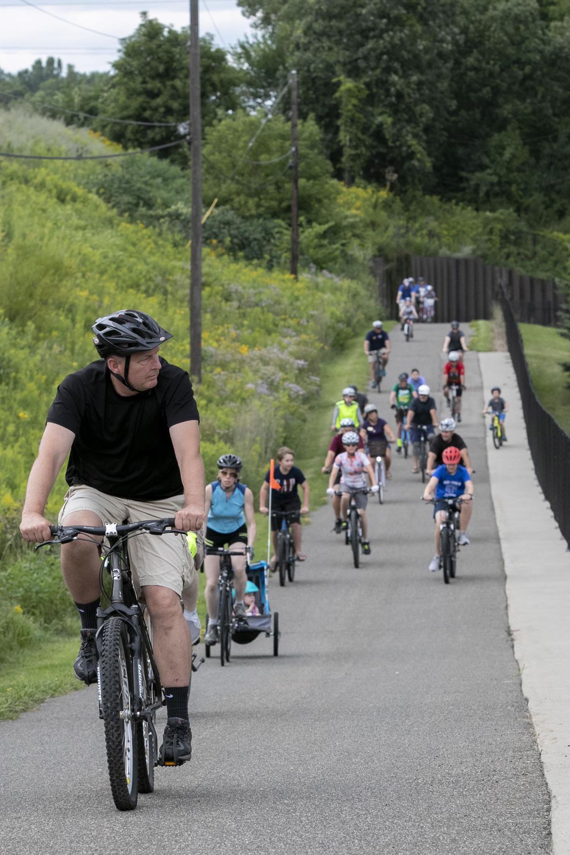 Pine Bend Bluffs Trailhead opens | Free | hometownsource.com