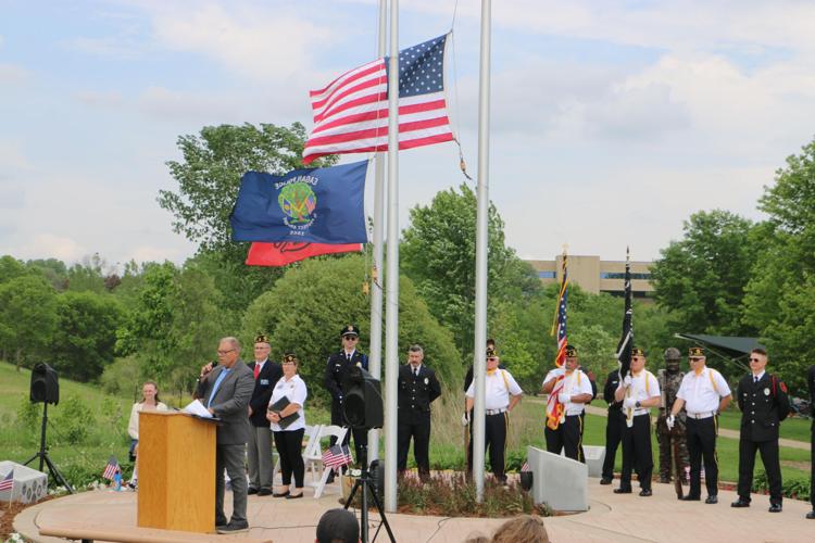 Eagan celebrates Memorial Day by honoring the fallen in ceremony ...