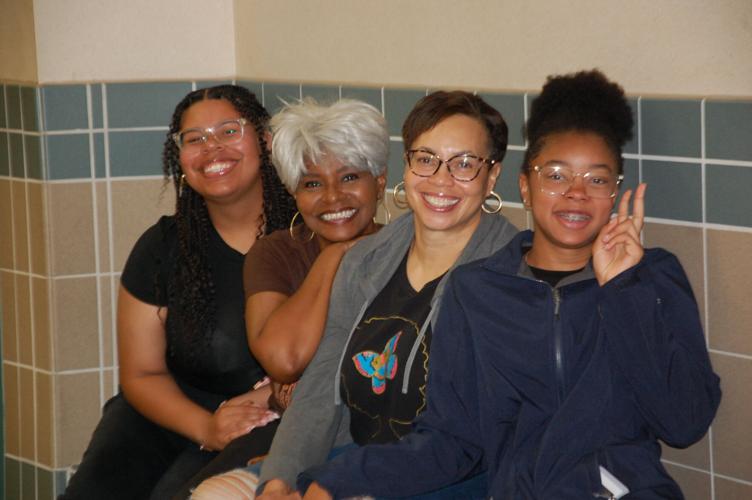 Getting the Juneteenth party started | Burnsville | hometownsource.com