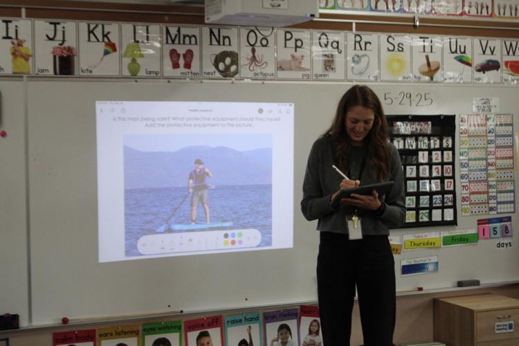 A look into classroom technology in 194 | Lakeville | hometownsource.com