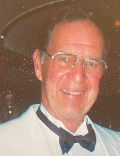 Stephen "Steve" Davis Towle | Obituaries | hometownsource.com