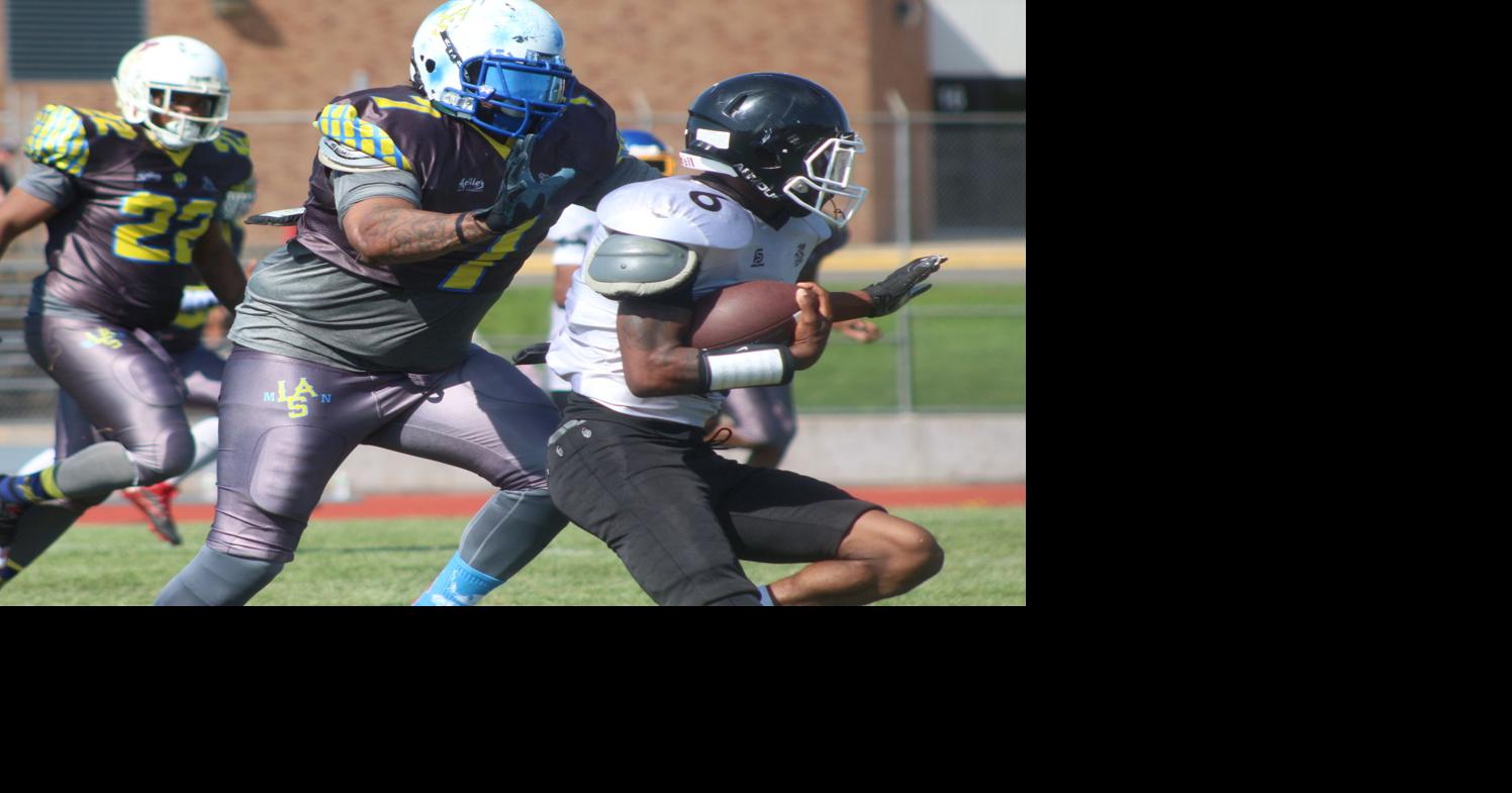 Semi-pro football teams play game at Flyer Field | | hometownsource.com