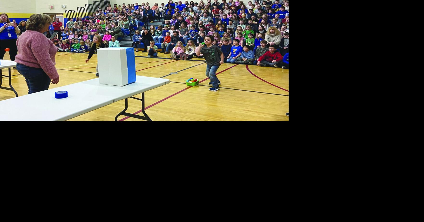 Jacobson Elementary hosts “I Love to Read” month | | hometownsource.com