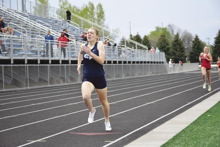 Area athletes perform well at Section 4AAA True Team track and field ...