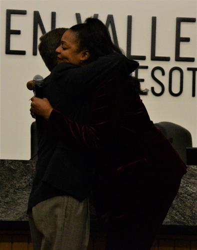 PHOTOS: Roslyn Harmon takes helm as Golden Valley mayor | Photos & Video | hometownsource.com