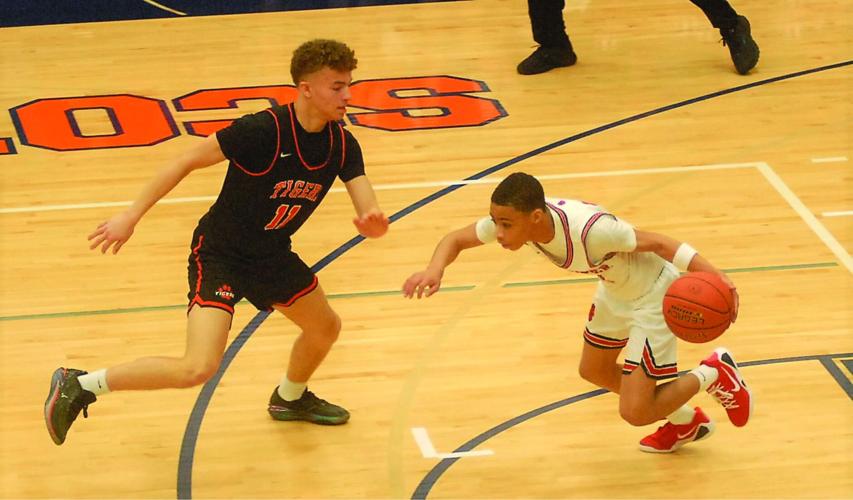 Boys basketball: Ponies drop two in Capitol City Classic | Sports ...