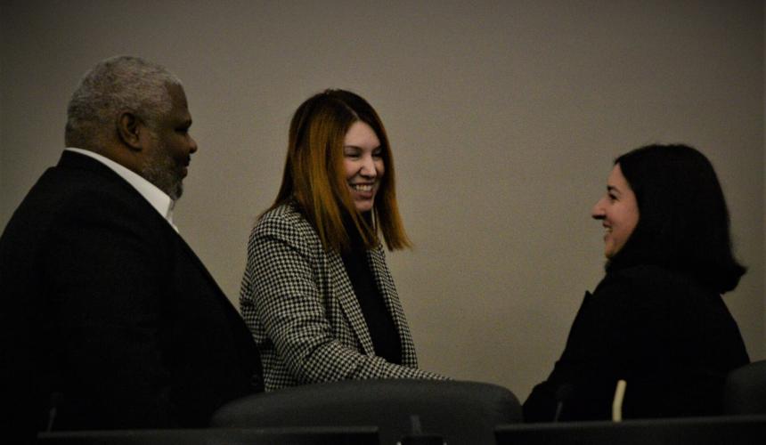 PHOTOS: Roslyn Harmon takes helm as Golden Valley mayor | Photos & Video | hometownsource.com