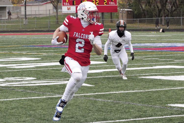 Armstrong football dominates Orioles 63-12 | Sports | hometownsource.com