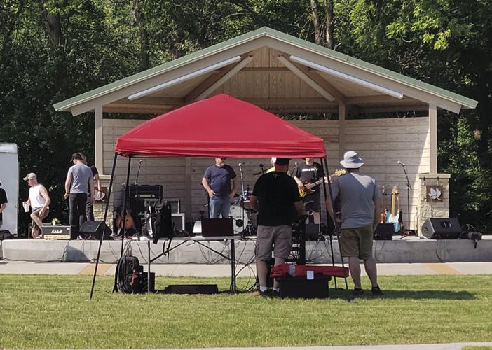 Maple Plain parties in the park | Community | hometownsource.com