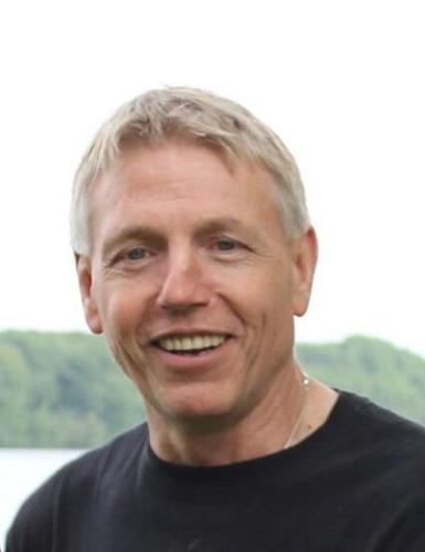 Curt Hanson | Obituaries | hometownsource.com