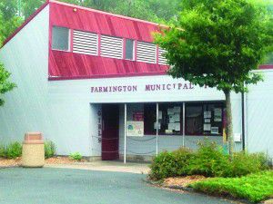 Farmington pool still open after 46 years | Local News | hometownsource.com