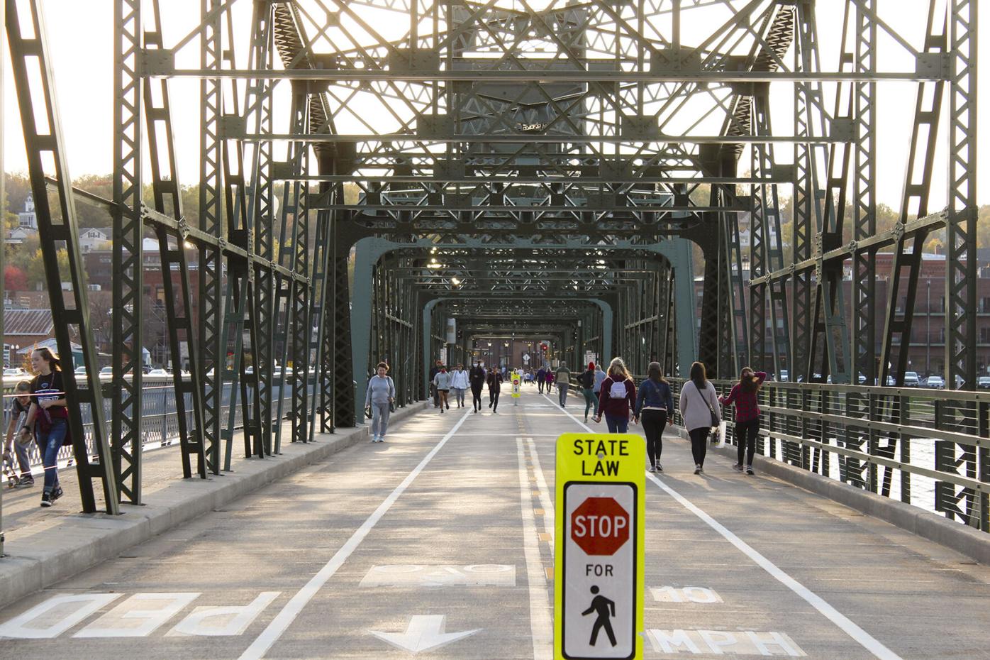 Main Street, Lift Bridge to brighten Stillwater with lights ...