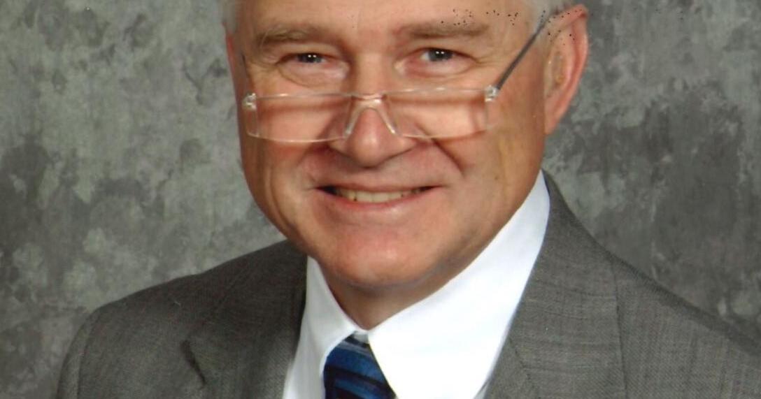 Roger Dressel | Obituaries | hometownsource.com