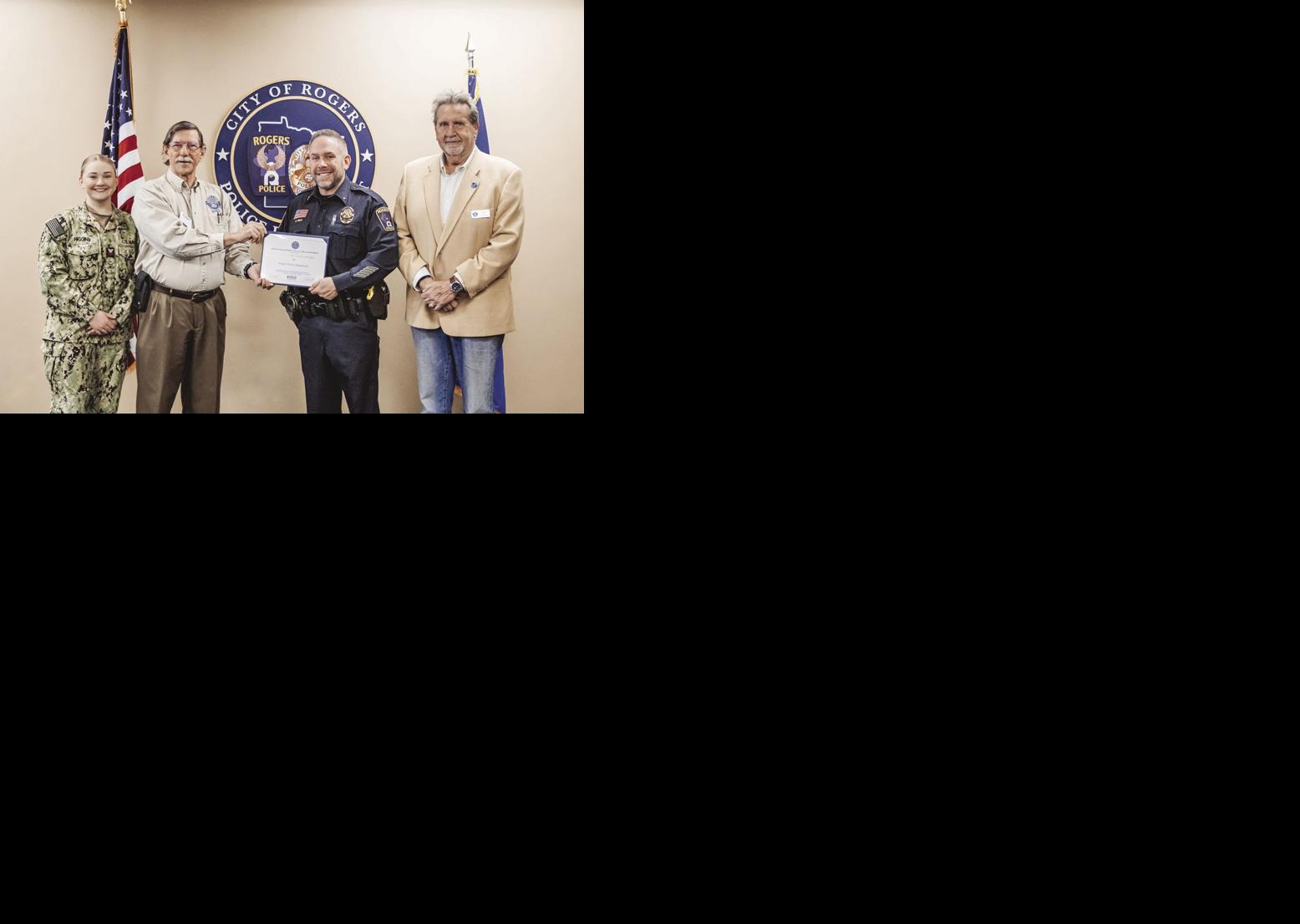 Rogers Police receives Above and Beyond award | Free | hometownsource.com