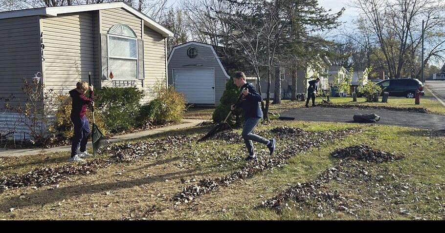 Rake the Town helps seniors, disabled with yard cleanup | Monticello ...