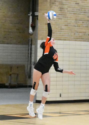 Volleyball: Park goes 4-0 to win Oriole Classic | St. Louis Park ...