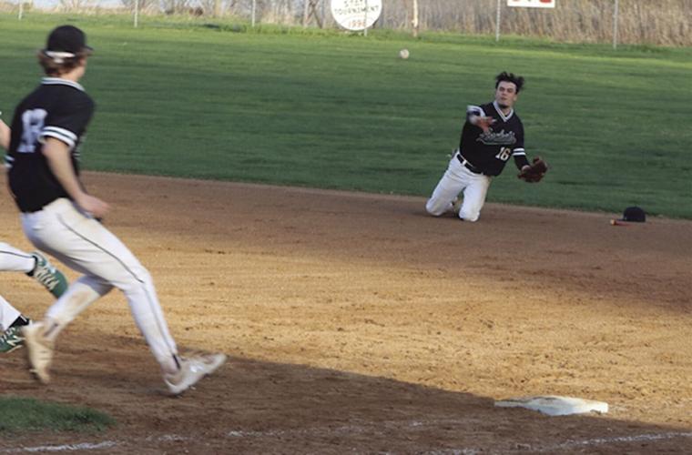 Rockford baseball goes 2-1 on the week | Sports | hometownsource.com