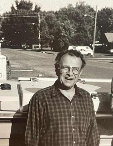 William "Bill" "Doc" John Magee | Obituaries | hometownsource.com