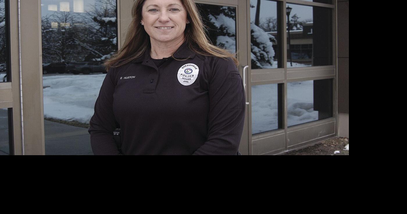 Honored cop at home helping people in crisis | Burnsville ...