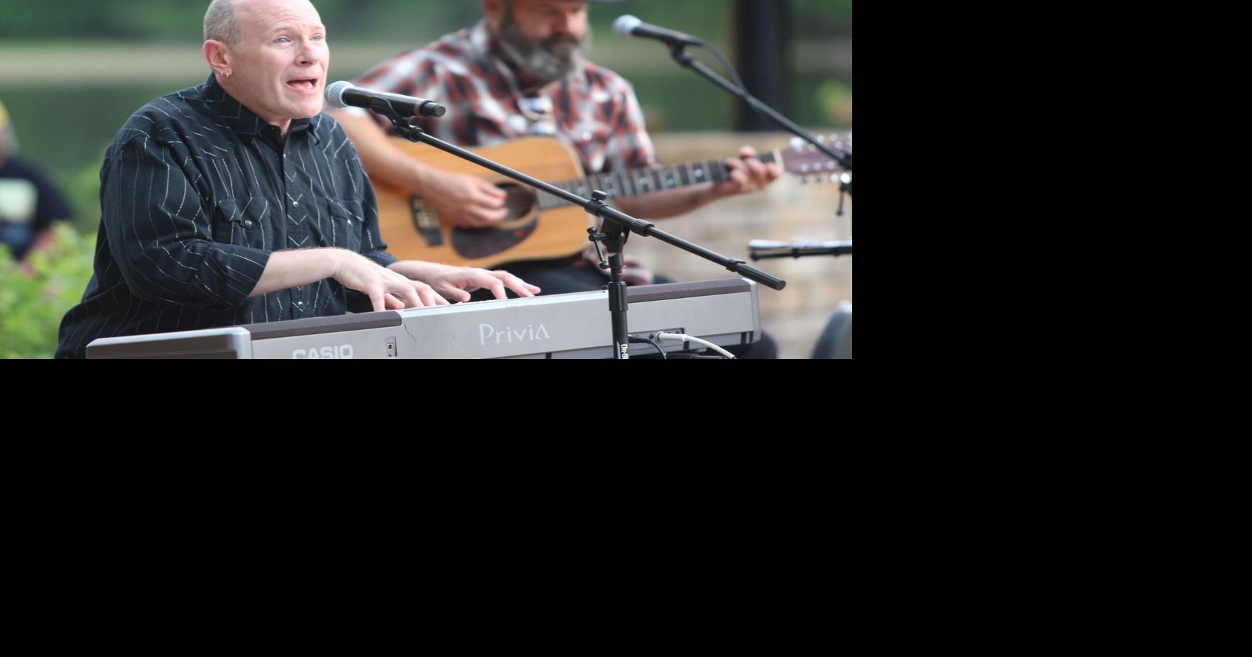 Rockin’ Hollywoods to follow John Denver tribute band that opened ...