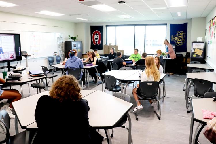 Students return to school | Elk River Star News | hometownsource.com