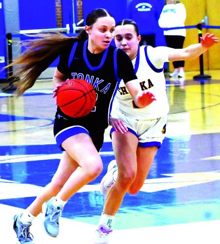 Tonka girls fall to Chaska in section finals | Sports | hometownsource.com