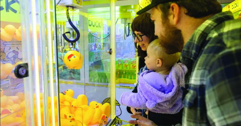 New Japanese-inspired claw machine arcade in Eagan draws thousands ...