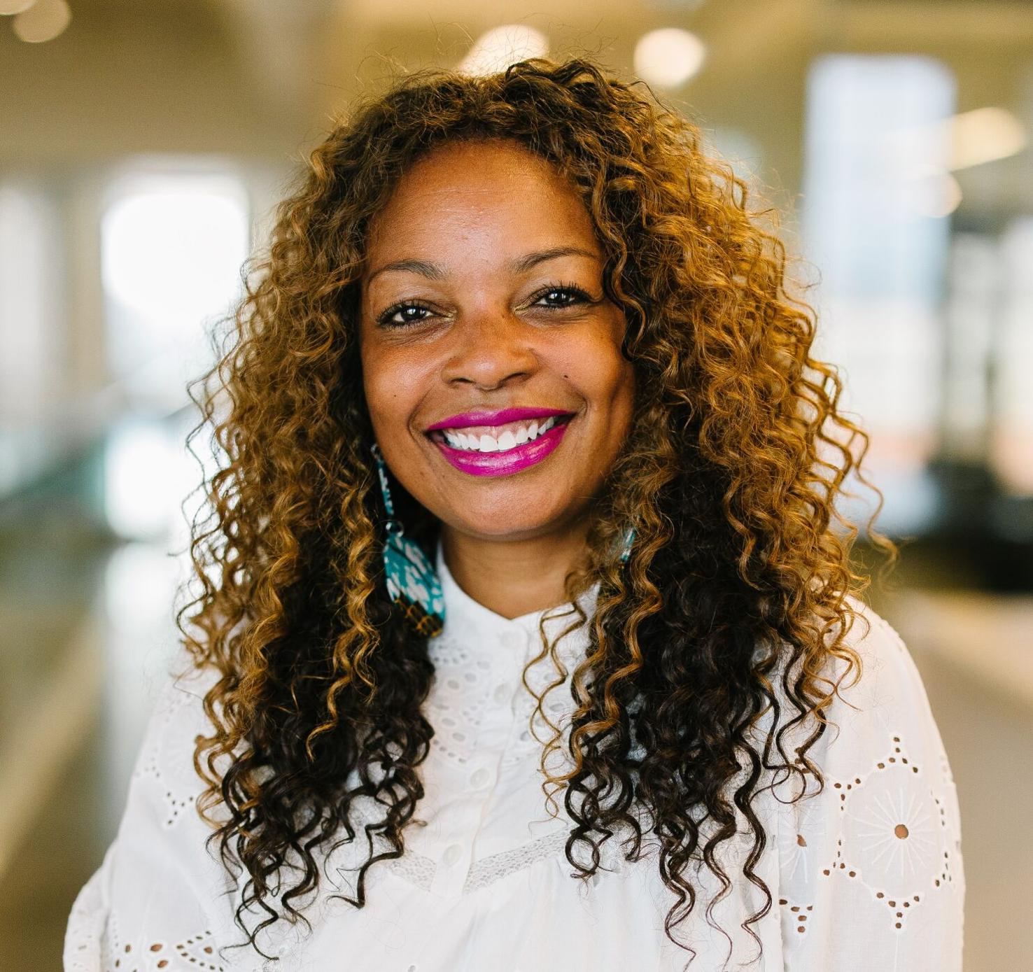 Roslyn Harmon announces campaign for Golden Valley Mayor | Free | hometownsource.com